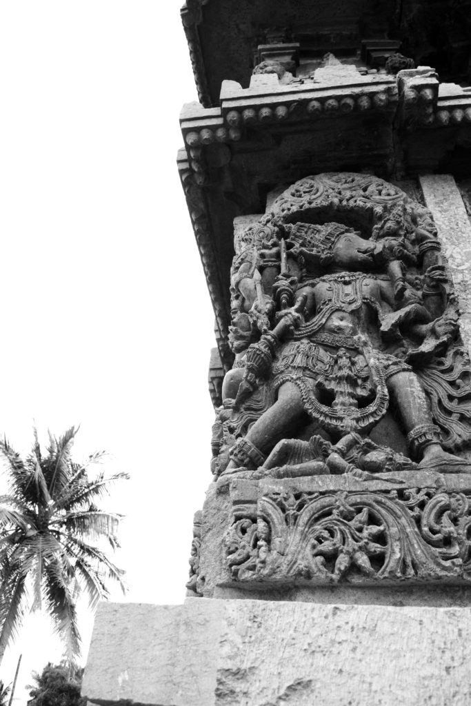 Kedareshwara Temple - Drifter Adwait